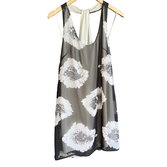 Aakaa | Dresses | Aakaa Women Black Dress With White And Black Flowers ...